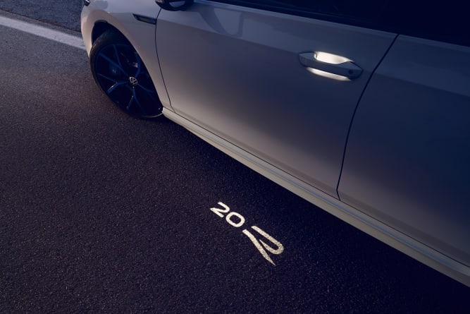 Der neue Golf 8 R „20 Years“ | PP Autotreff AG